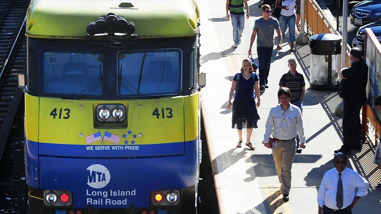 LIRR workers face charges in copper theft - Newsday