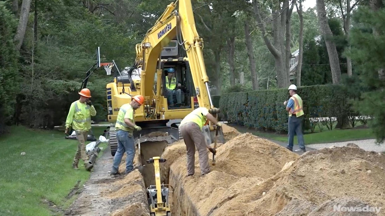 Water main construction starts in Wainscott - Newsday