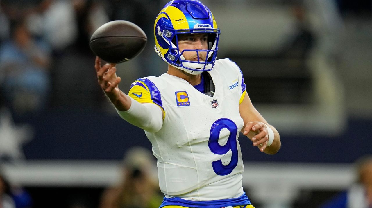 Rams' Matthew Stafford has sprained thumb ligament. Stetson Bennett is ...
