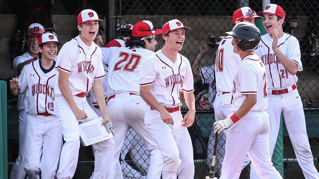 Rosenberg finds groove as Wheatley wins Game 1 - Newsday