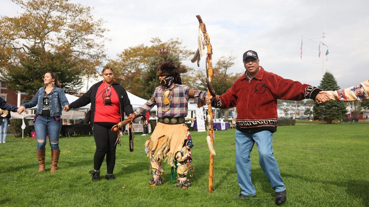 Shinnecocks, others celebrate Indigenous Peoples' Day in Southampton ...