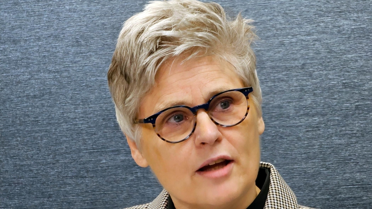 Minnesota prosecutor was reluctant to drop murder charge against ...