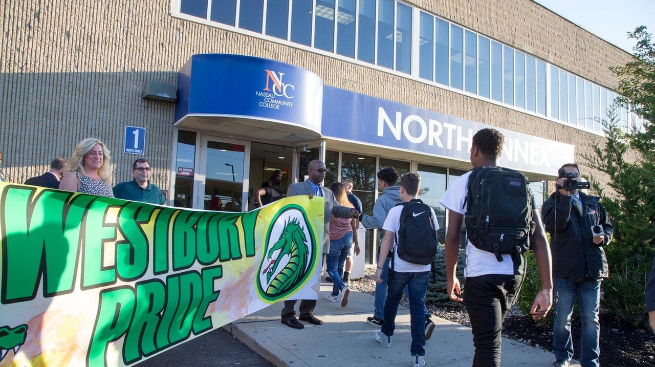 Westbury 9th graders Start School In NCC Building Newsday
