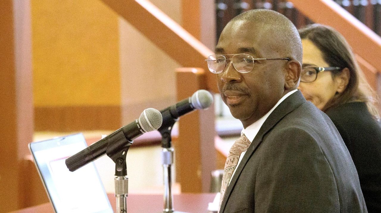 Steve Bellone Budget Director Eric Naughton resigns for Georgia job ...