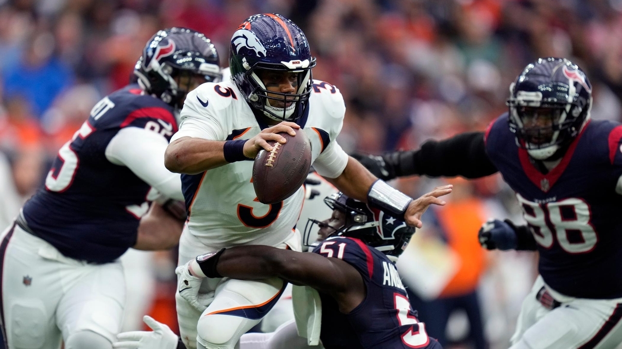 Russell Wilson's season-high 3 picks lead to end of Broncos' win streak ...