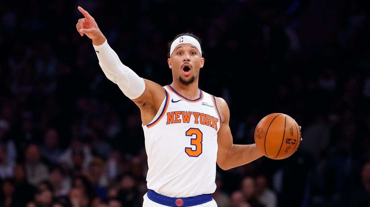 Barker: Knicks' starters may play heavy minutes, but they've stayed ...