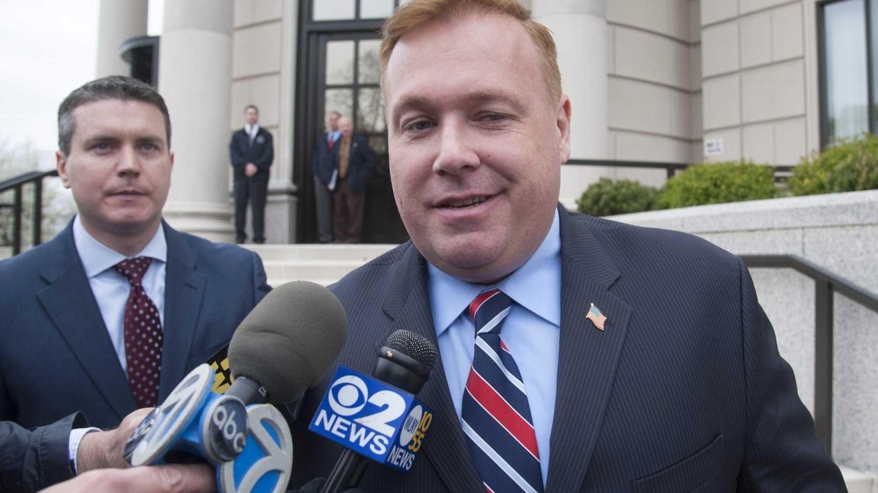 Dan Halloran, former NYC councilman, convicted of bribery - Newsday