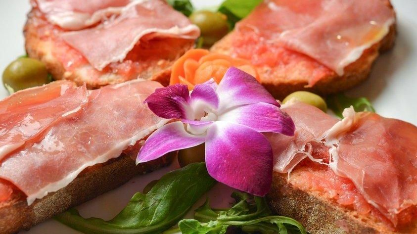 Sangria 71 review: Spanish restaurant brings traditional flavor to ...