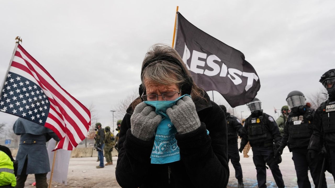 As immigration agents police Minneapolis protests, experts warn of ...