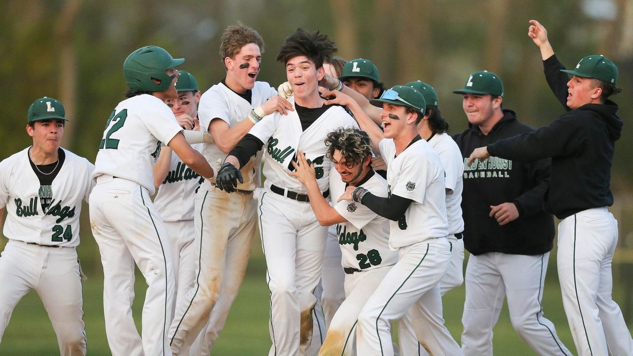 Hernandez's RBI helps Lindenhurst baseball scratch out win - Newsday