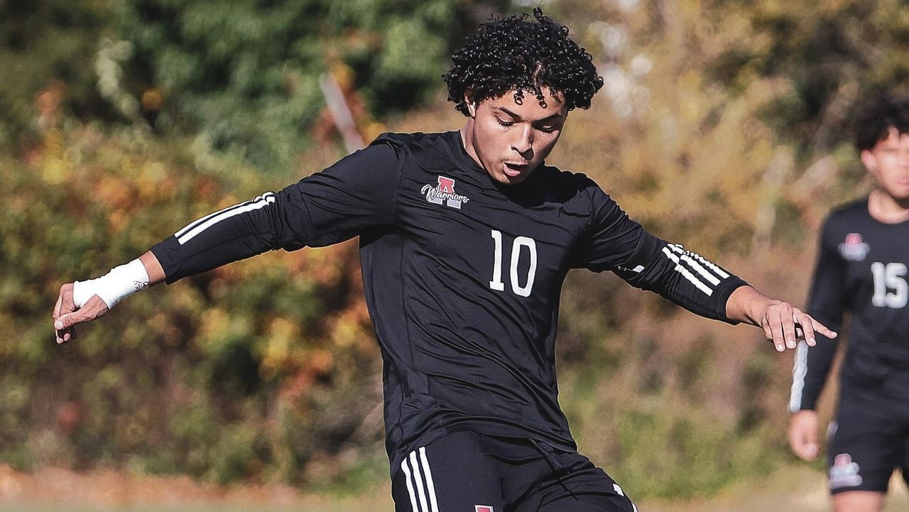 Amityville boys soccer's John Arango has two assists, including one on ...
