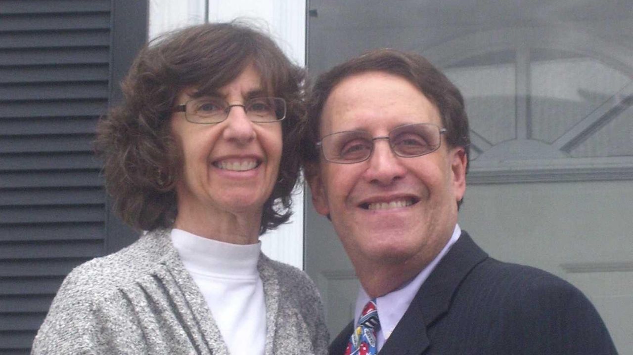Love Story: Lauren and Howard Lev, East Meadow - Newsday