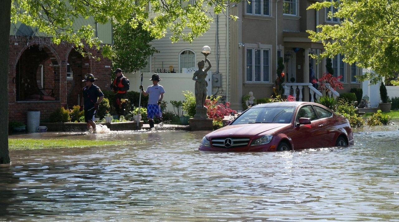 Water restored after Oceanside water main break, officials say - Newsday
