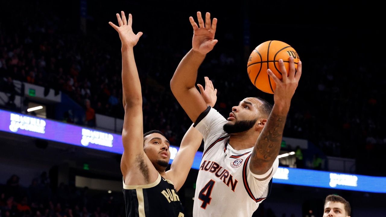 Broome has 23 points, 11 rebounds as No. 2 Auburn beats No. 16 Purdue ...