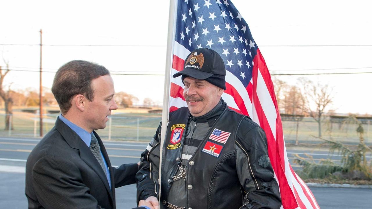 Islip supervisor Tom Croci set to return on Wednesday - Newsday