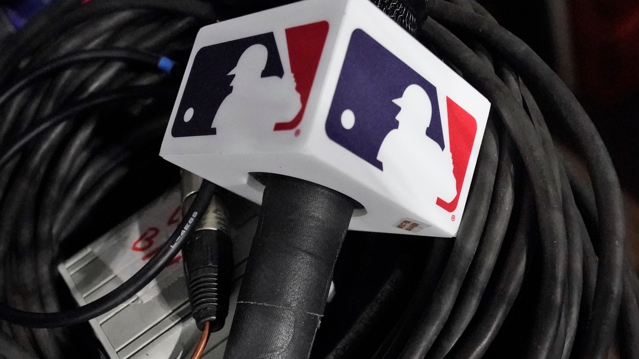 MLB to produce local broadcasts for 6 more teams with fate of FanDuel ...