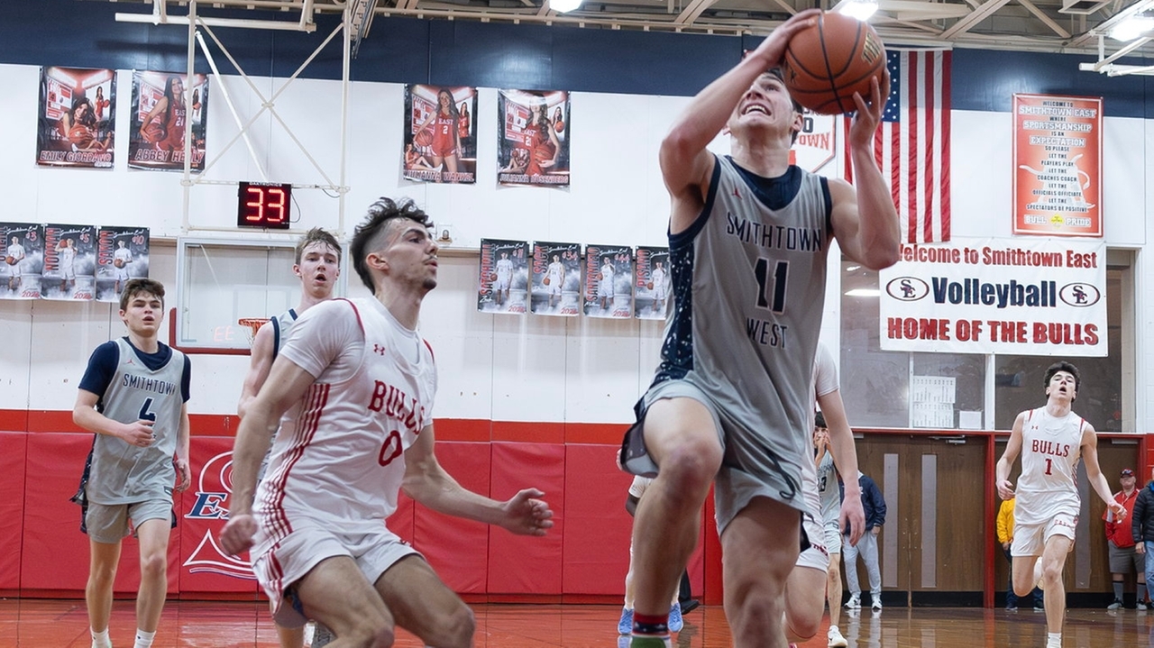 Smithtown West boys basketball's Michael Cascione hits 1,000-point mark ...