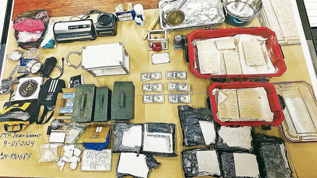 Remon Gibson, of Bellport, indicted on charge of operating as a major ...