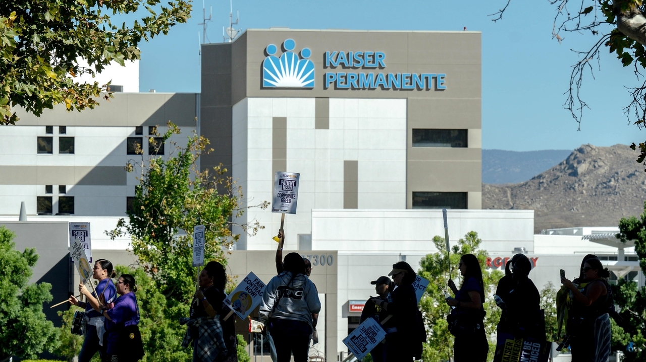 Kaiser Permanente reaches a tentative deal with health care worker ...