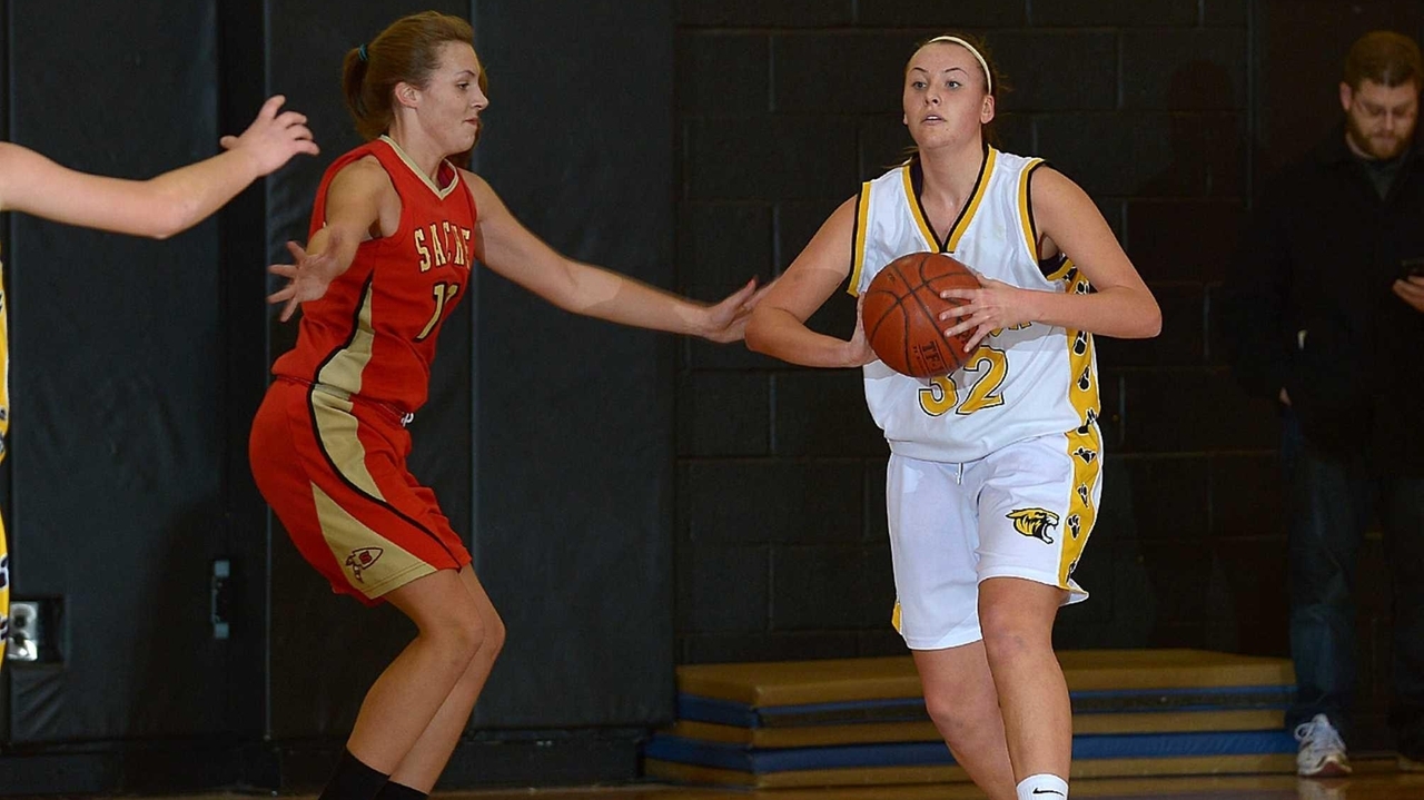 Suffolk girls basketball preview - Newsday