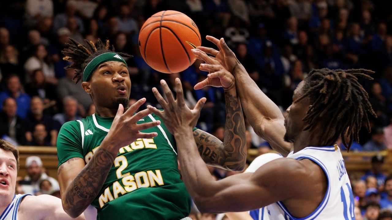 Flagg scores 24 and No. 5 Duke holds George Mason to 29% shooting in 68 ...