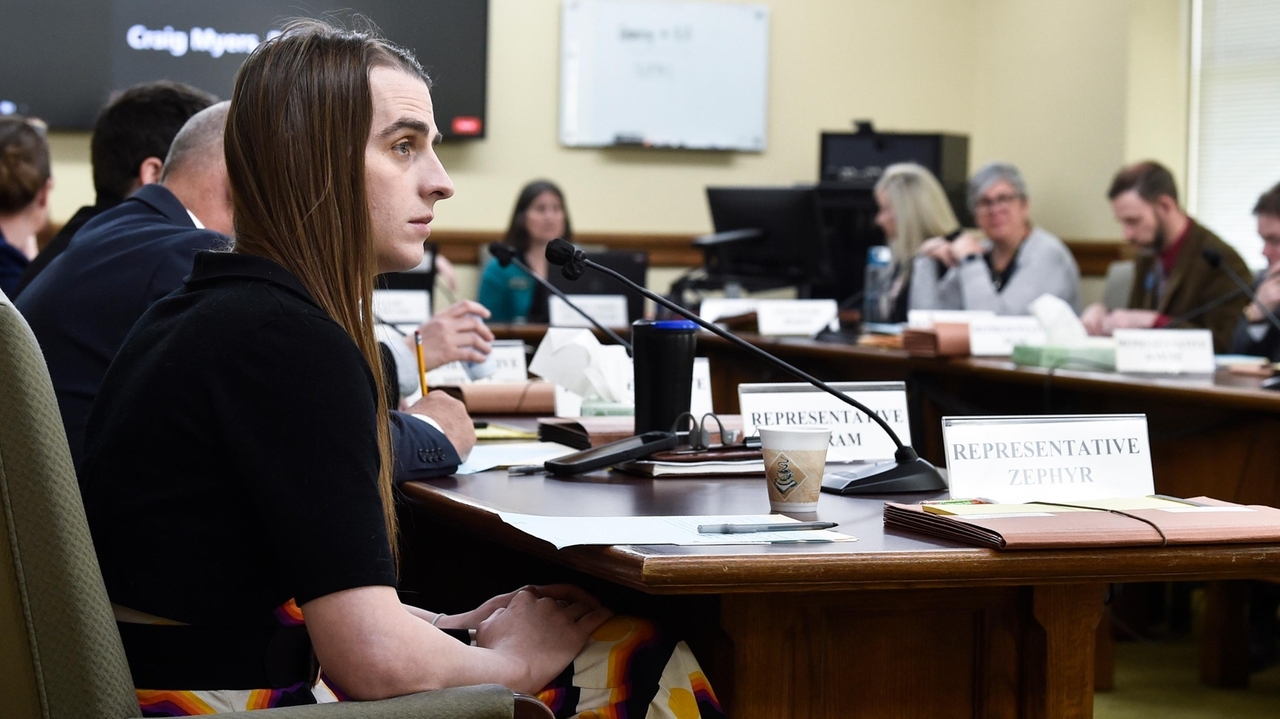 Judge rejects Zooey Zephyr bid to return to Montana House - Newsday