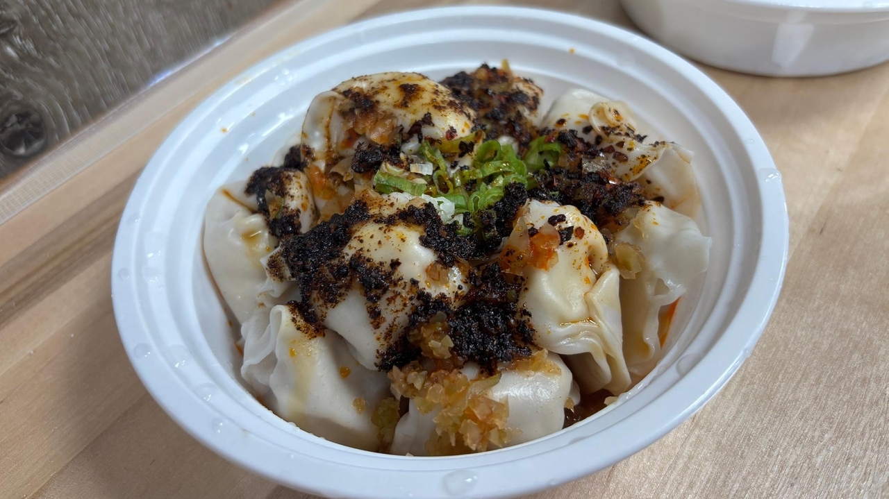 White Bear NYC dumpling spot opens in Great Neck - Newsday