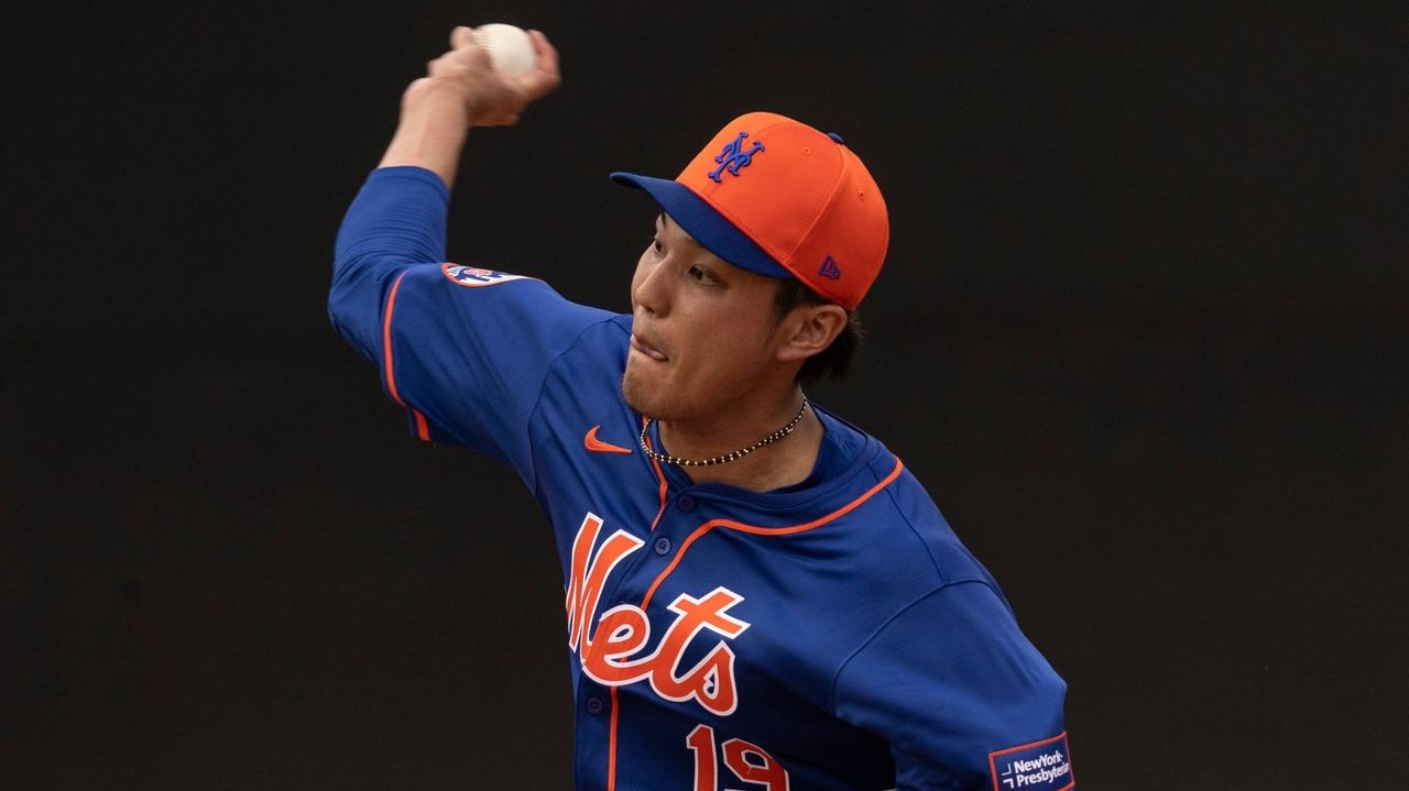 Shintaro Fujinami has 'All-Star closer' potential, Mets pitching coach ...