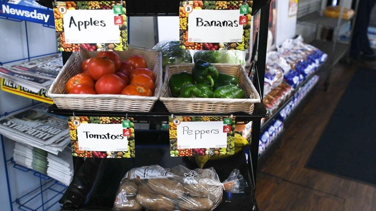 Goal of 'healthy corner stores' project is more fresh fruit, vegetables ...