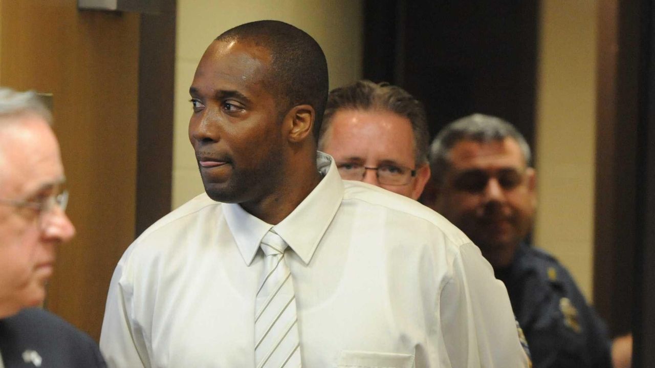 Shawn Lawrence sentenced to 75 years to life for fatal ambush in North Amityville - Newsday