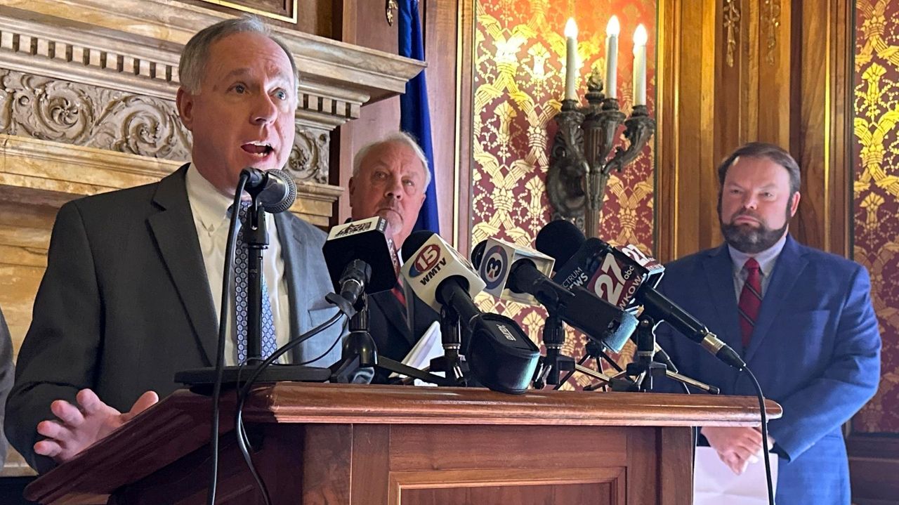 Wisconsin Republican leader slams Democrats' proposed election maps as ...