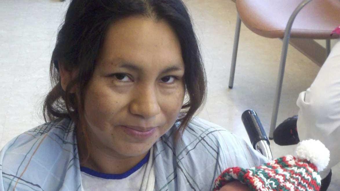 Mom praises cops who delivered baby - Newsday