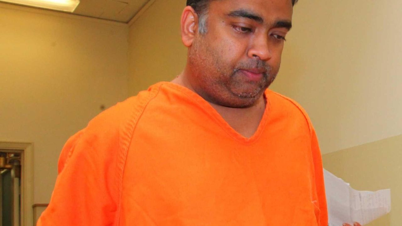 In reversal, court sets bail for accused pill doc - Newsday