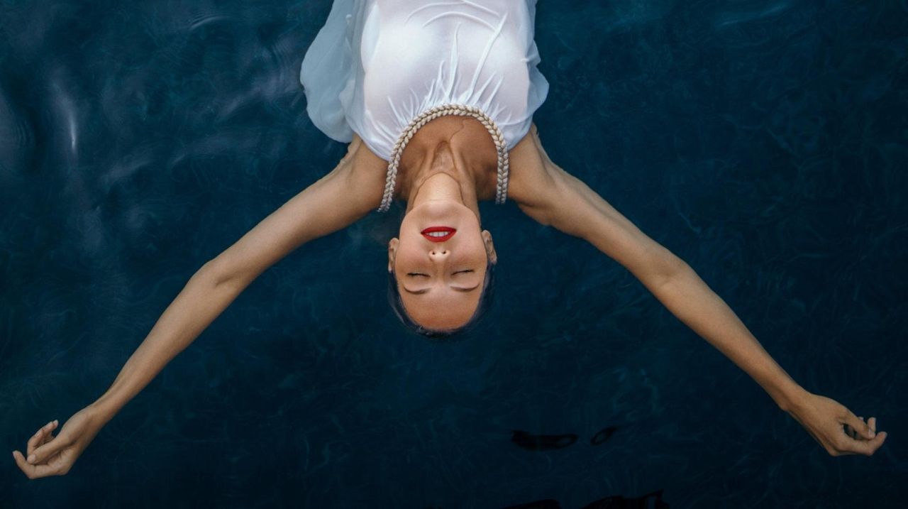 'The Shapeless Unease': Eye-opening memoir - Newsday