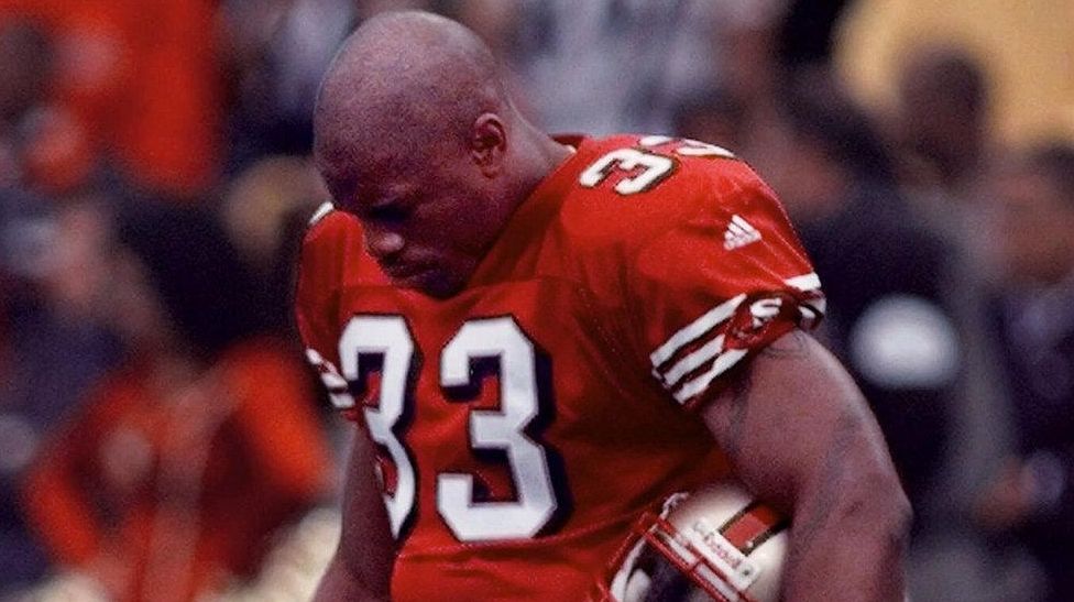 Lawrence Phillips found dead in prison, ex-NFLer was 40 - Newsday