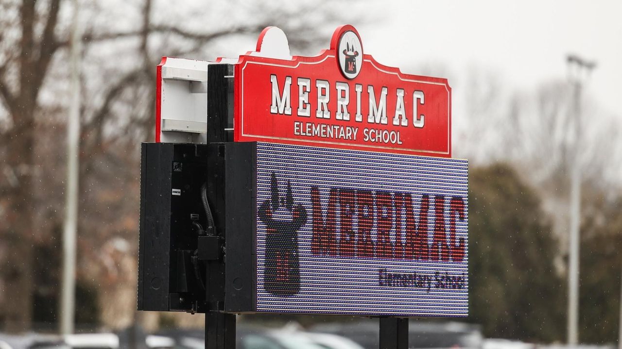 Merrimac Elementary School in Holbrook will stay open, Sachem school ...