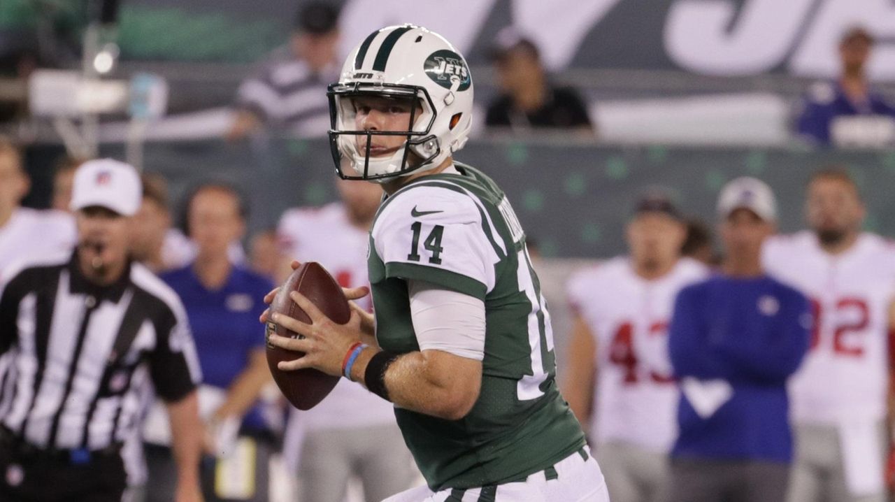 Sam Darnold, Jets hope Monday night is start of something big - Newsday