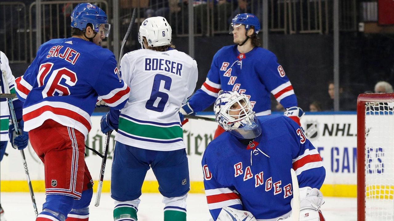 Rangers' juggling act can't prevent fourth loss in a row - Newsday