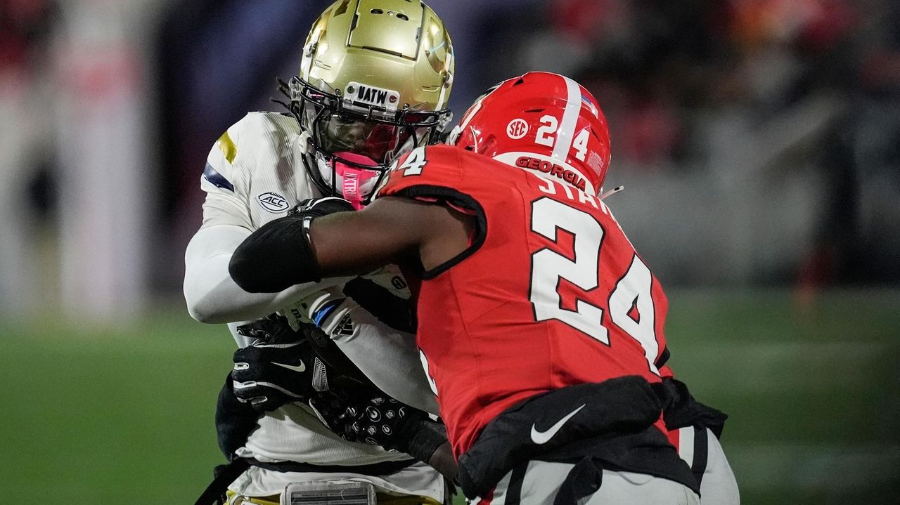 Auburn lands top transfer WR Eric Singleton Jr. from Georgia Tech, WVU ...