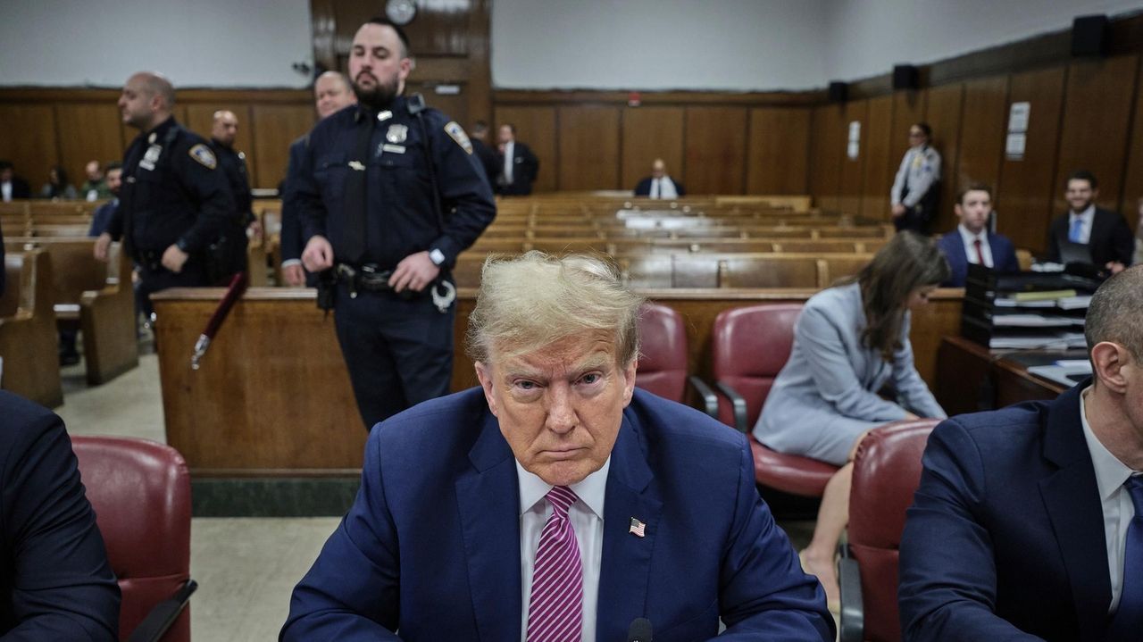 Final jurors seated for Trump's hush money case, with opening statements set for Monday - Newsday