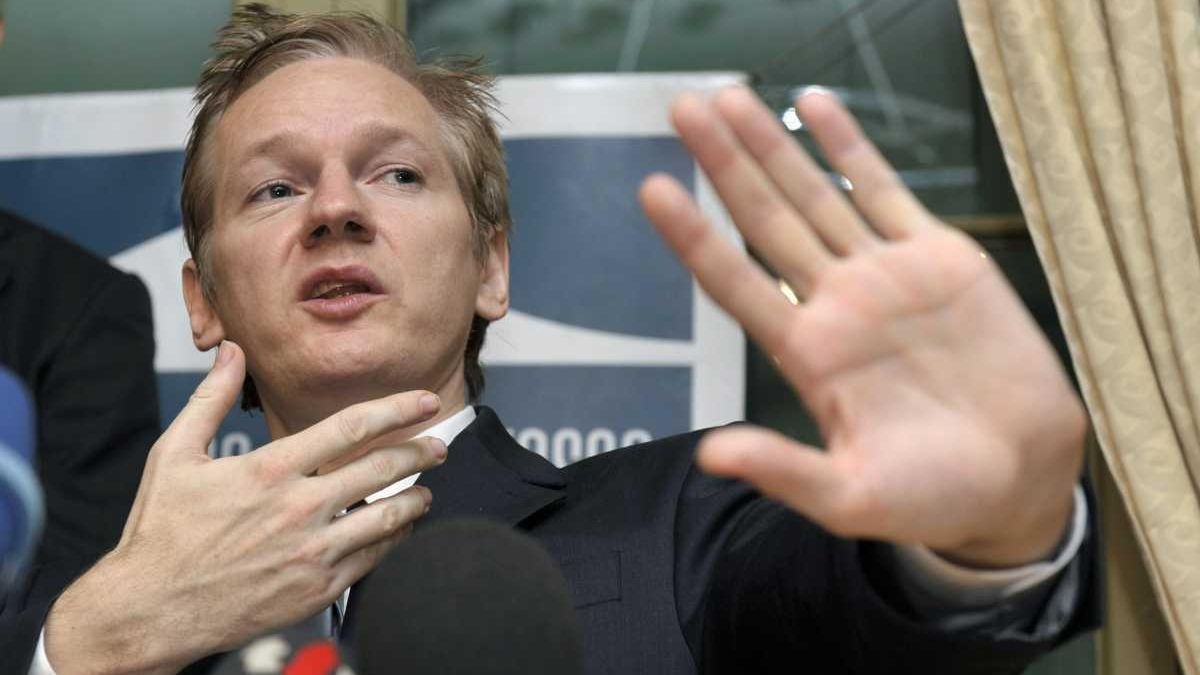 WikiLeaks founder arrested; payments stopped - Newsday