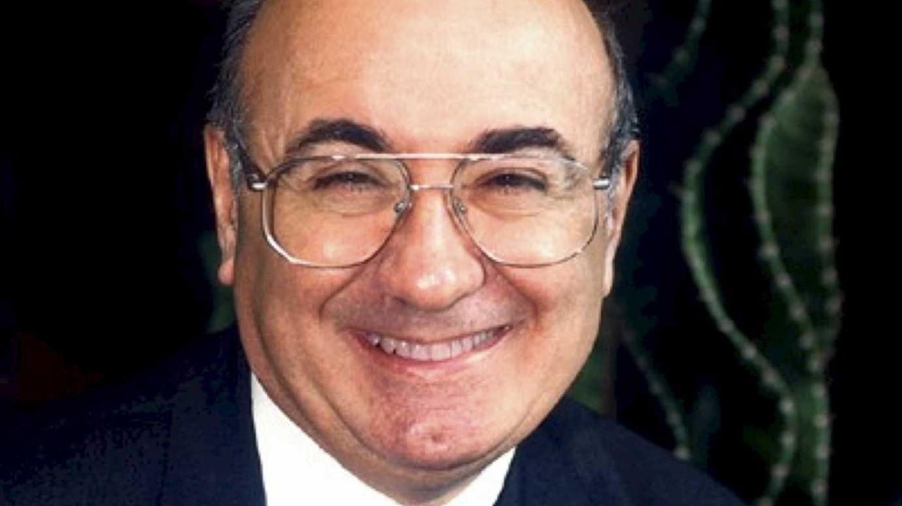 Ex-NCC chief Sean Fanelli dean at Hofstra - Newsday