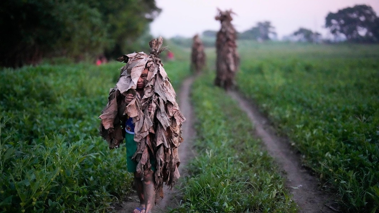 An AP Photographer picked his own path when trying to make the perfect ...