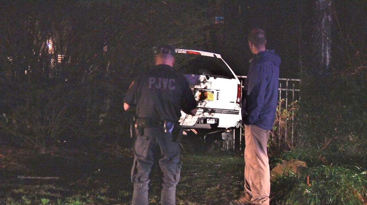Port Jefferson constable has ‘medical condition,’ crashes through fence ...