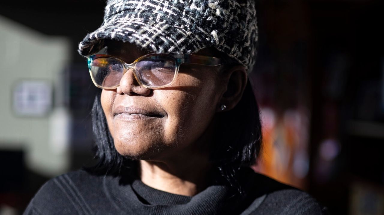 Hometown Hero: Despite cancer diagnosis, Sharon Sheppard of Rockville ...