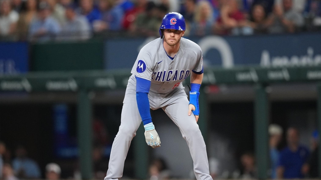 Ian Happ has reached base in 30 consecutive games for Cubs, and 2 ...