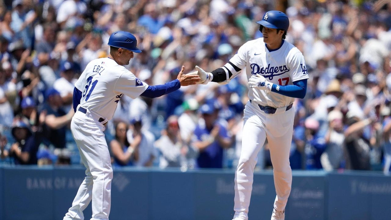 Shohei Ohtani homers twice as Dodgers sweep Braves with 5-1 win - Newsday
