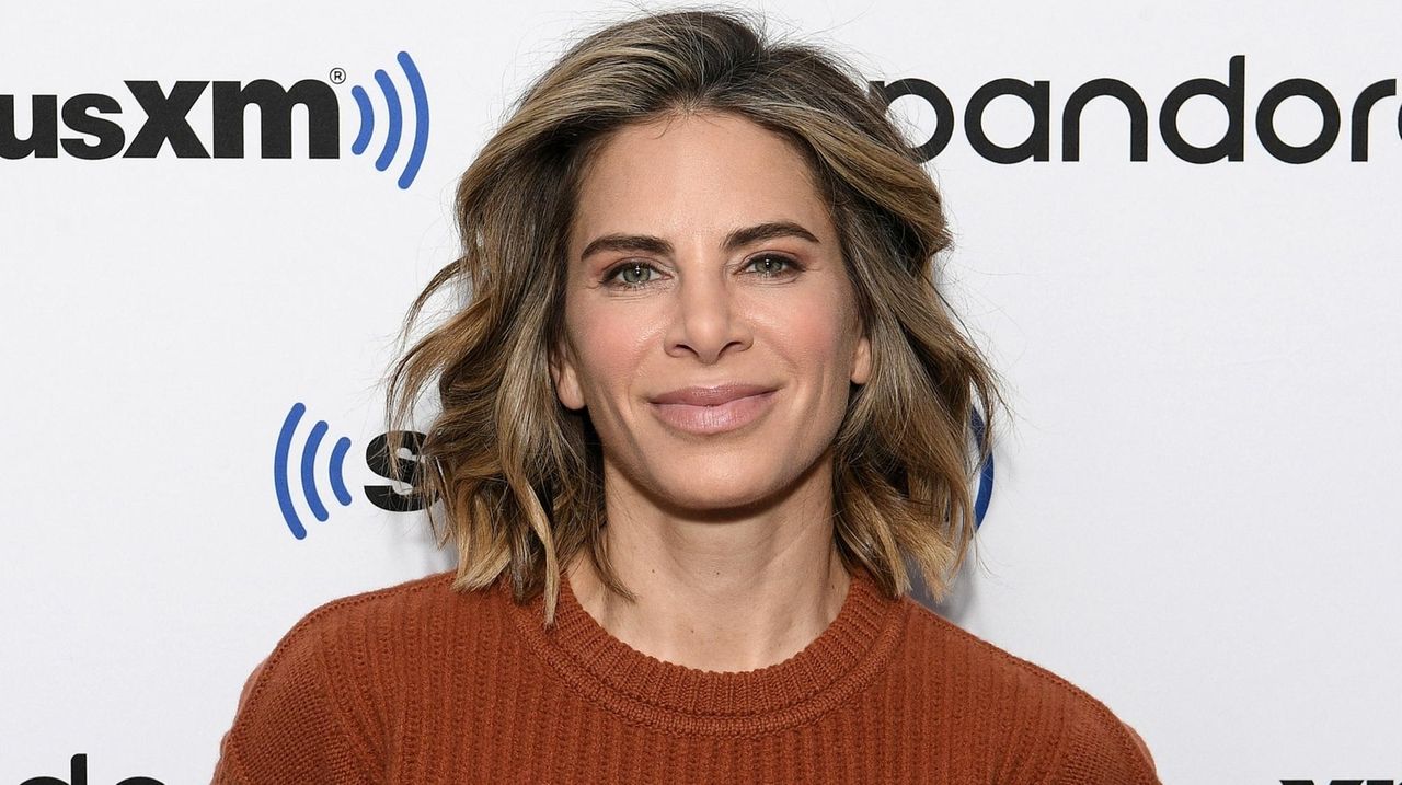 Fitness trainer Jillian Michaels engaged - Newsday
