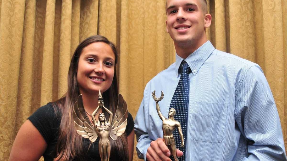 Maurer, Skon win Dellecave Award - Newsday