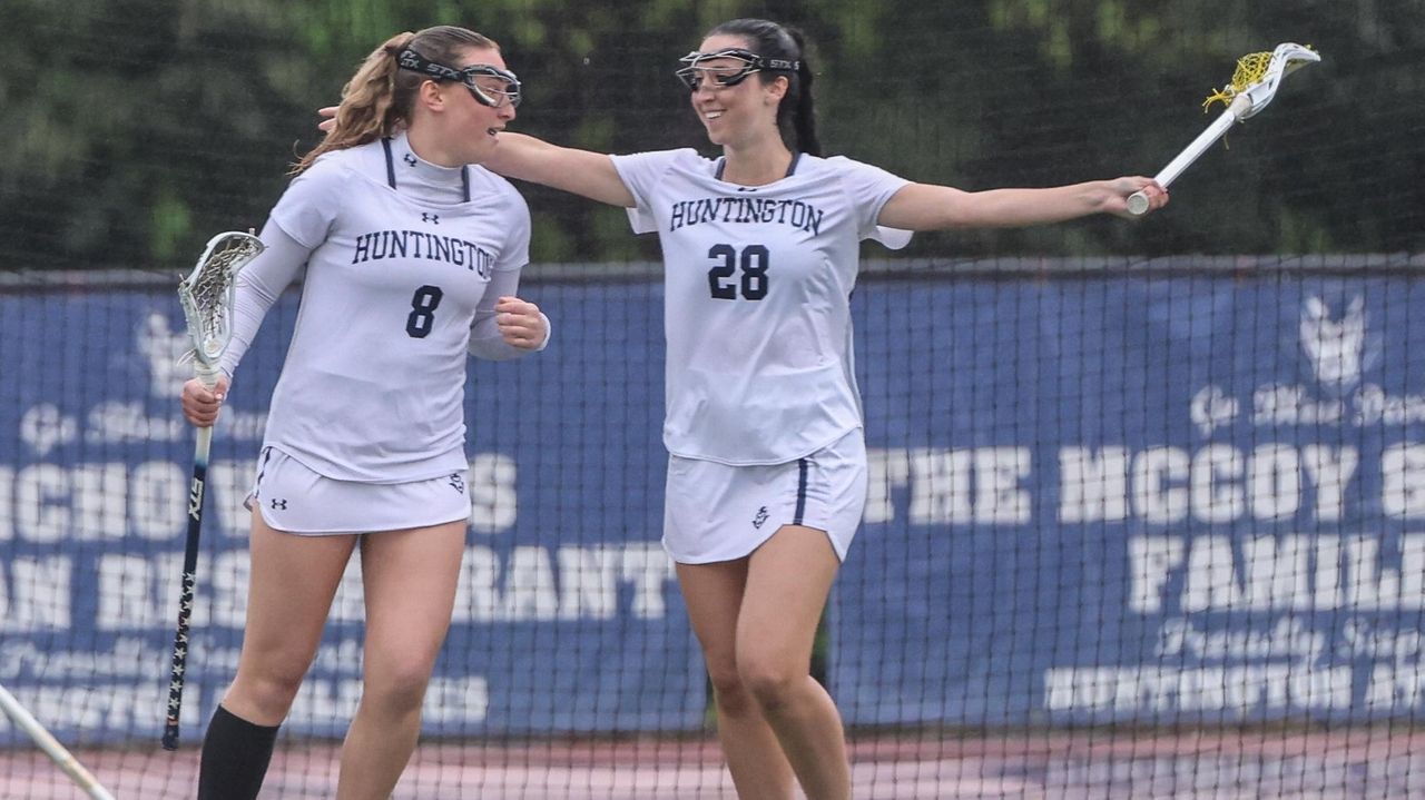 Jolie Weinschreider and Sabrina Boyle keep Huntington girls lacrosse ...